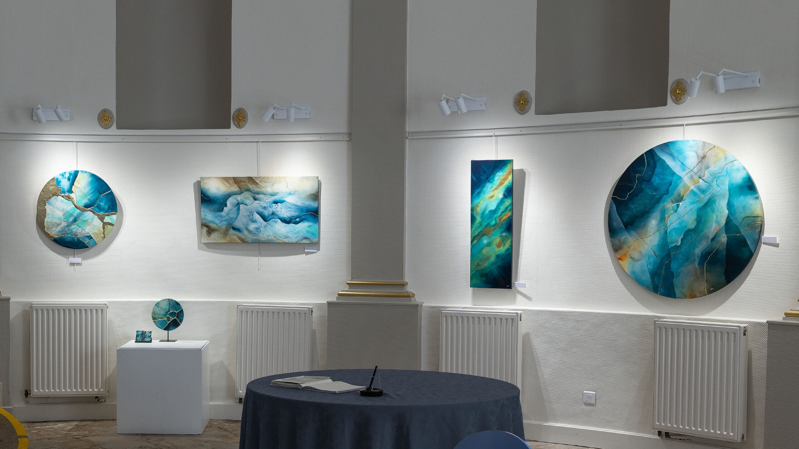 Victor Baroni - Mineral and abstract fine art